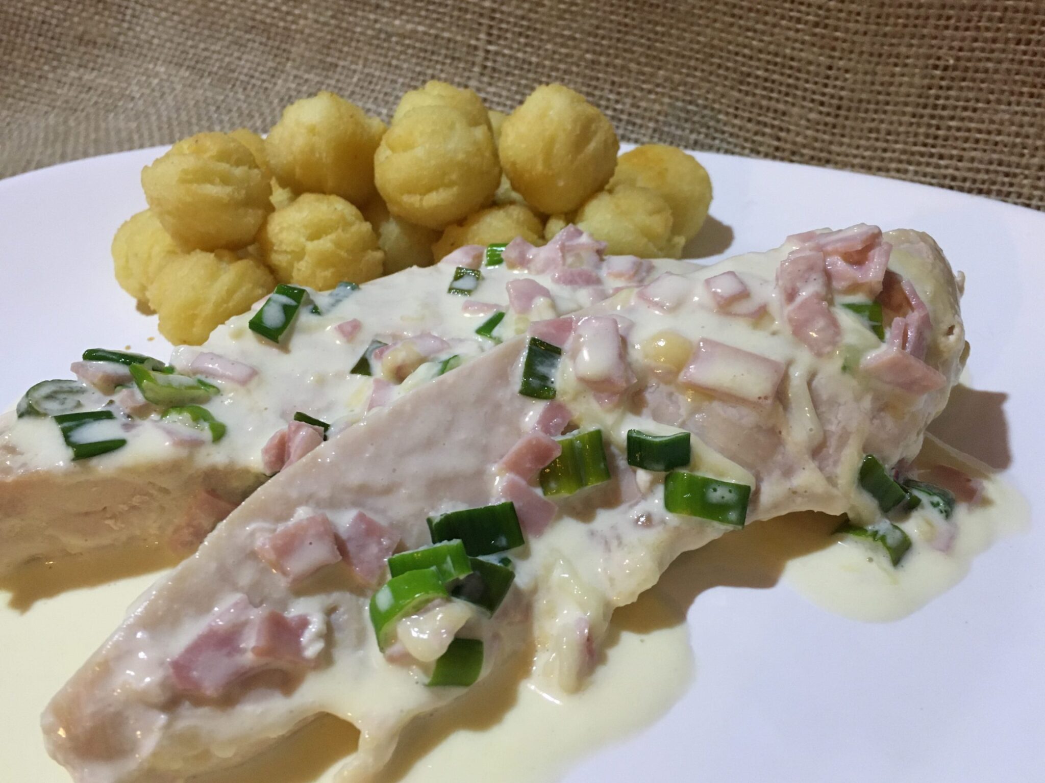Salsa De Crema De Pollo Y Jamón: Una Receta Argentina Irresistible